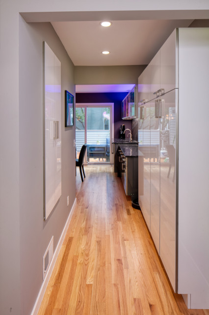 Downtown Minneapolis Artisan Kitchen and Adjoining Spaces ...