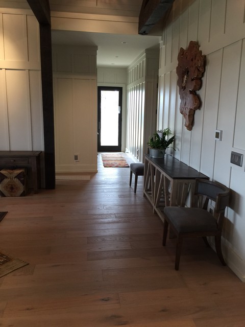 Farmhouse European Style- Construction - Couloir - Seattle - par Hoien ...