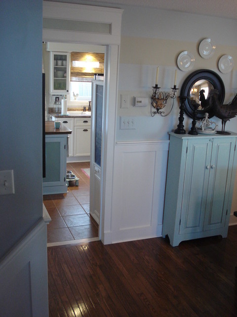 faux transom - Traditional - Hall - Toronto - by Chris Kauffman | Houzz AU