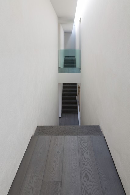 Gama Issa - Hall - Chicago - by Hakwood | Houzz AU