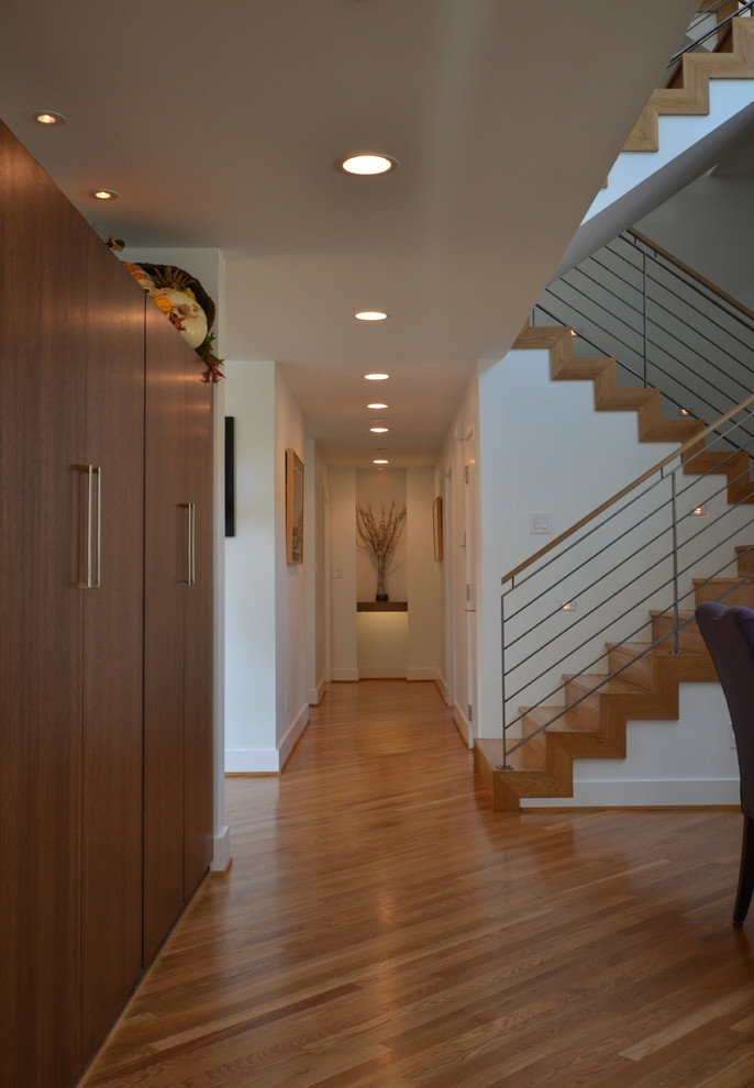 Hall + Stair - Modern - Hall - Dallas - by Ware Architecture Studio | Houzz