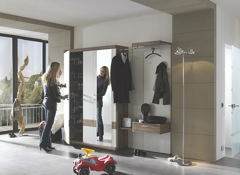 MAGIC HALLWAY Combination 4002 - Modern - Hall - Miami - by The ...