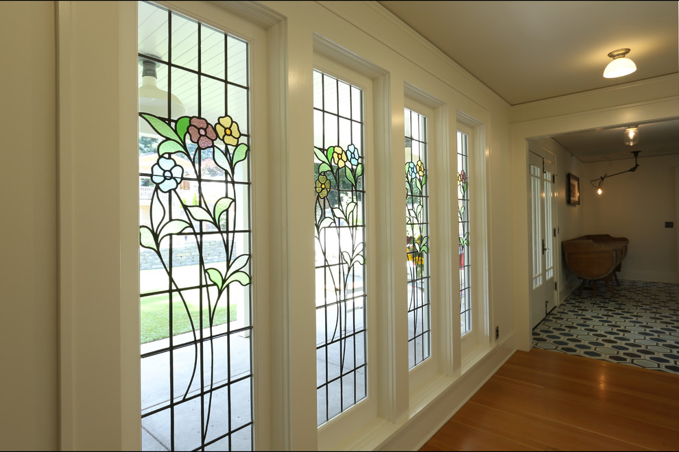 Melissa & Gary's 1920 Bungalow Remodel & Addition - Flur - Portland ...