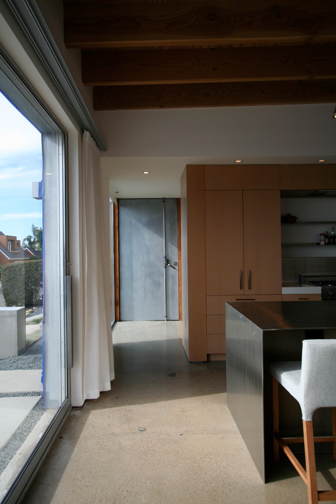 Modern Cardiff - Modern - Hall - San Diego - by The Brown Studio Inc ...