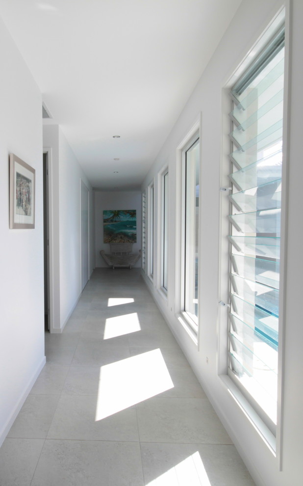 Mooloolaba Residence - Contemporary - Hall - Sunshine Coast - by ...