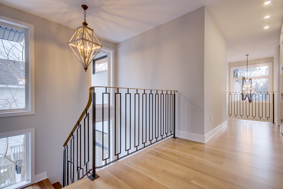 Neoteric Developments - New Build Staging - Upstairs Landing / Hallway - Moderne - Couloir ...