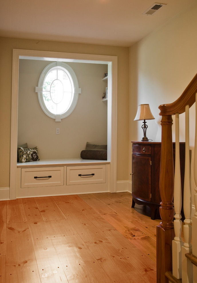 New Hope Cottage - Farmhouse - Hall - Philadelphia - by Luce Architects ...