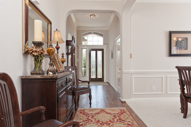 Stanfield Properties - 290 Magnolia Estate Dr. - Traditional - Hall ...