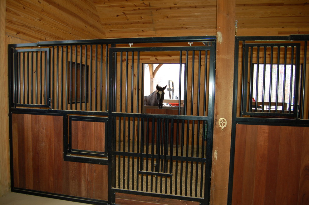 Stonegate Farms Stable/Guest House - Farmhouse - Hall - Birmingham - by ...