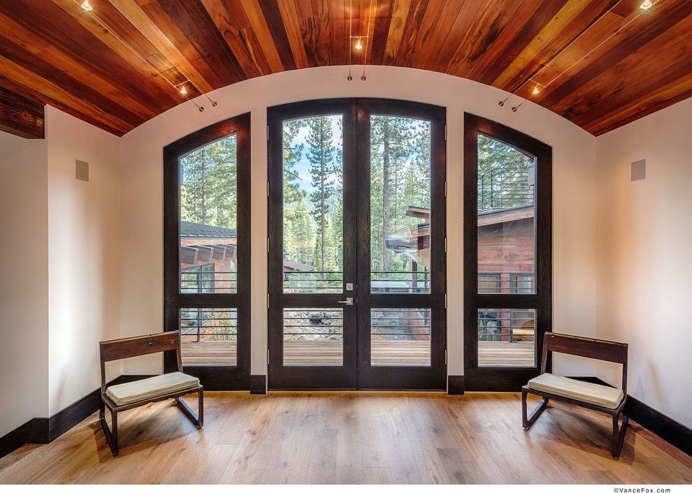 Valhalla Retreat - Modern - Hall - Sacramento - by NSM Construction | Houzz