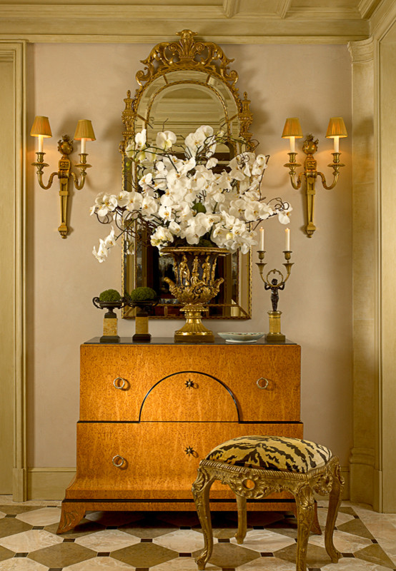 William R Eubanks Interior Design, Inc. - Traditional - Hall - New York ...