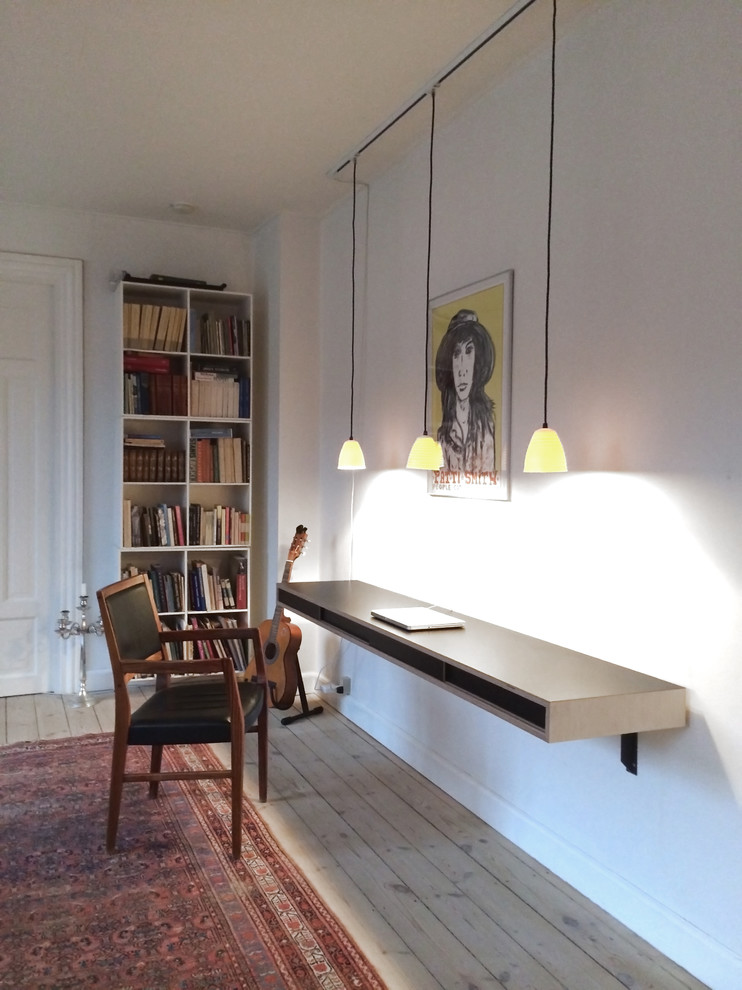 Skrivebord | Desk - Scandinavian - Home Office - Copenhagen - by LLLP ...