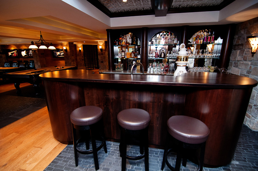 2013 White Rock - Traditional - Home Bar - Vancouver - by J&S Cabinet ...