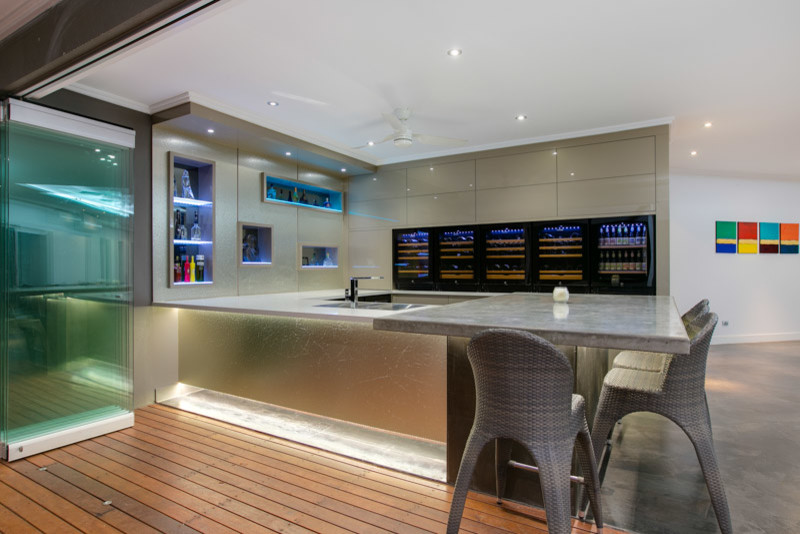2015 Outdoor "Bean Bar" - Modern - Home Bar - Cairns - by CCW Cabinet ...