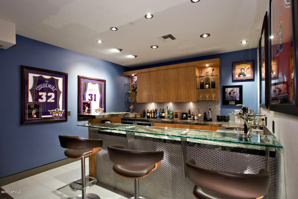 Arcadia Suburban Modern | Wet Bar - Modern - Home Bar - Phoenix - by ...