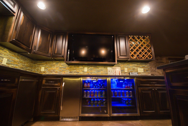 Basement bar - Rustic - Home Bar - Cleveland - by Vidmar Custom ...