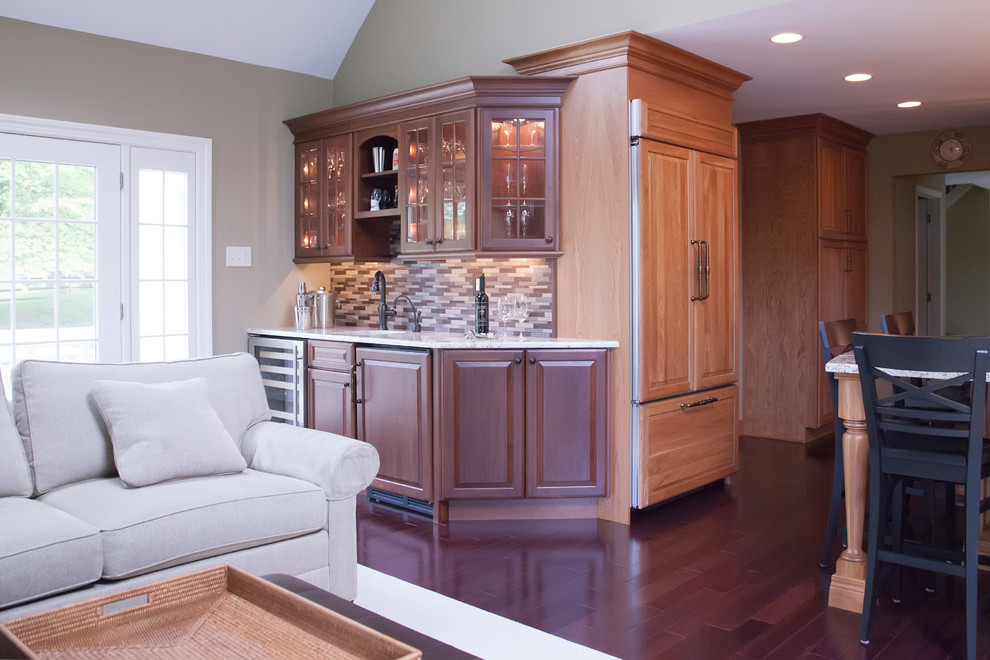 Family room wet bar - Traditional - Home Bar - Philadelphia - by Tague ...