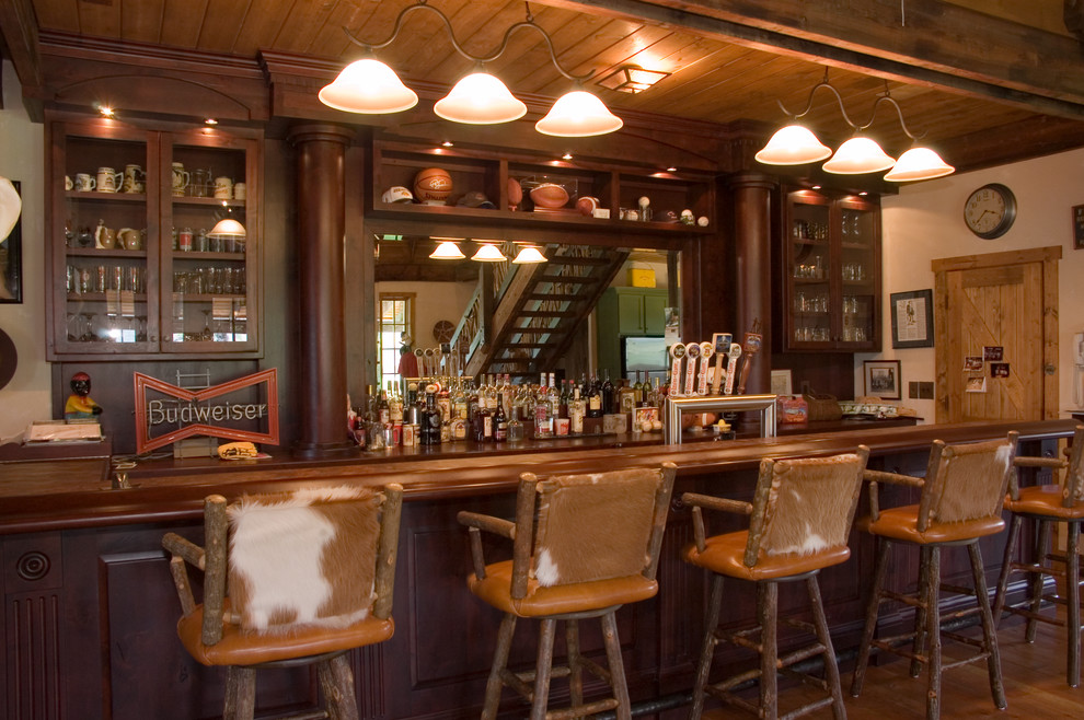 Farmhouse - Rustic - Home Bar - Other - by Pigman Builders, Inc. | Houzz