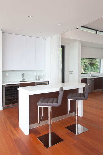 Hamptons Summer Home - Modern - Home Bar - New York - by Andrea Soliz ...