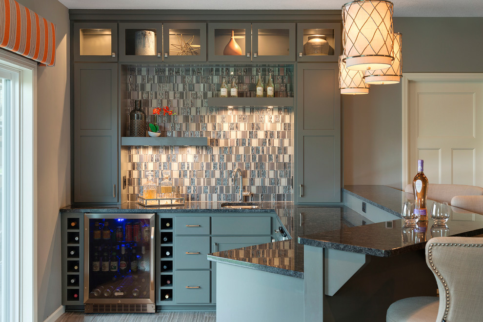 Lower Level Bar - Built for Entertaining | Che Bella Interiors ...