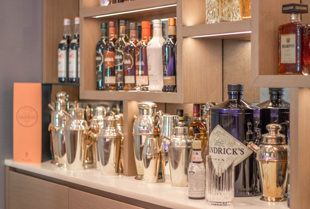 Luxury Bespoke Bar with White Onyx Backlit Worktop - Modern - Home Bar ...