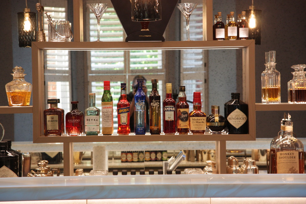 Luxury Bespoke Bar with White Onyx Backlit Worktop - Modern - Home Bar ...