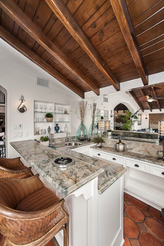 Malibu Beach House - Beach Style - Kitchen - Los Angeles - by Creative ...