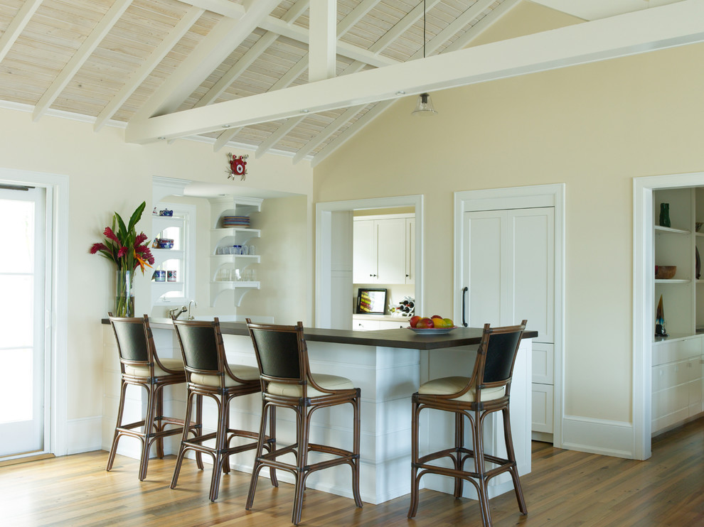 Oceanfront Cottage - Beach Style - Home Bar - Miami - by Moulton Layne ...