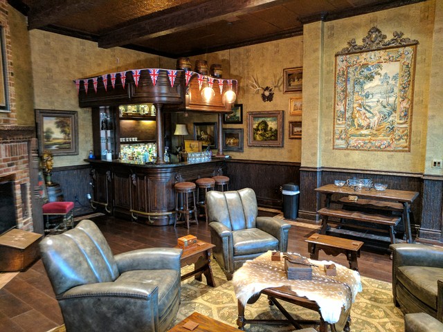 Old World Bar Visit The Esquire & Raglan Road With Discover Ireland