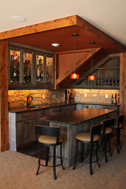 Rustic House - Rustic - Home Bar - Minneapolis - by Zawadski Homes Inc ...