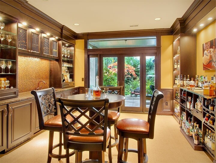 Trending Now: Houzzers Raise a Glass to 15 New Home Bars