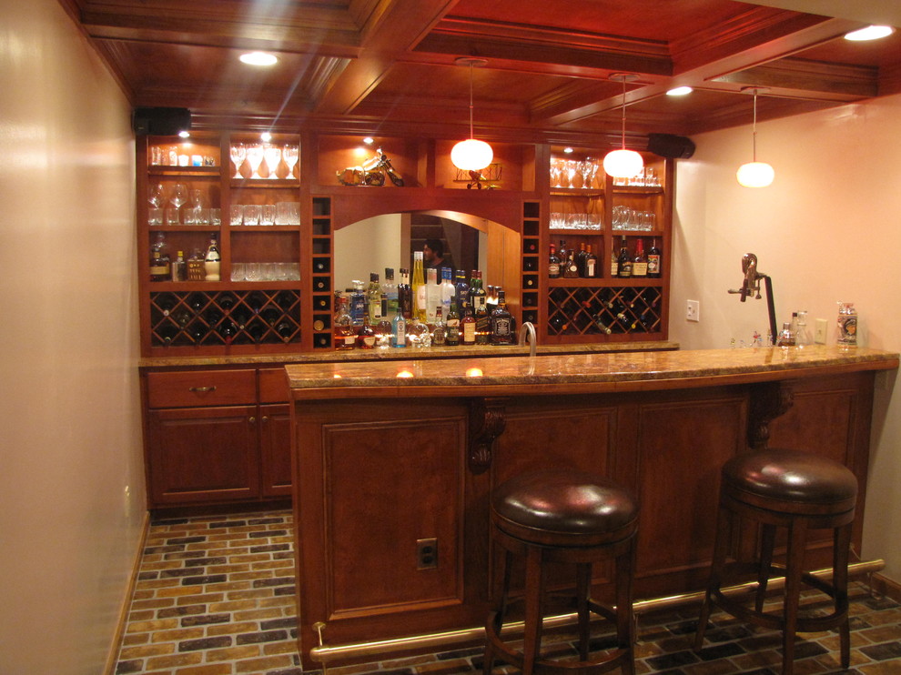 Singh - Traditional - Home Bar - Columbus - by Buckeye Basements, Inc ...