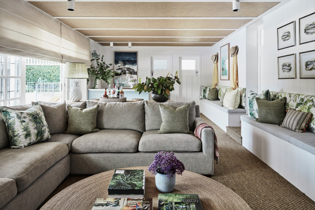 Traditional family home - Transitional - Home Bar - Sydney - by Lisa ...