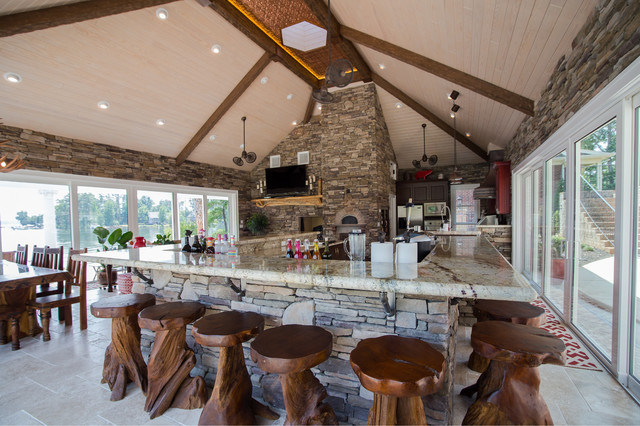 Pool House Bar Room