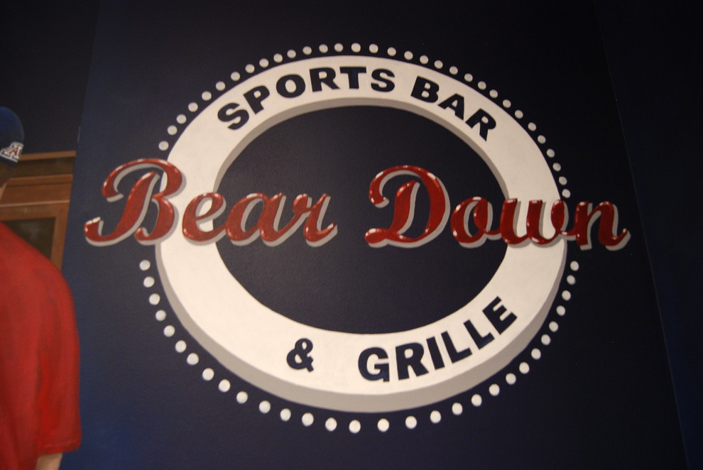 University of Arizona Sports Bar themed Mural by Tom Taylor of Wow ...