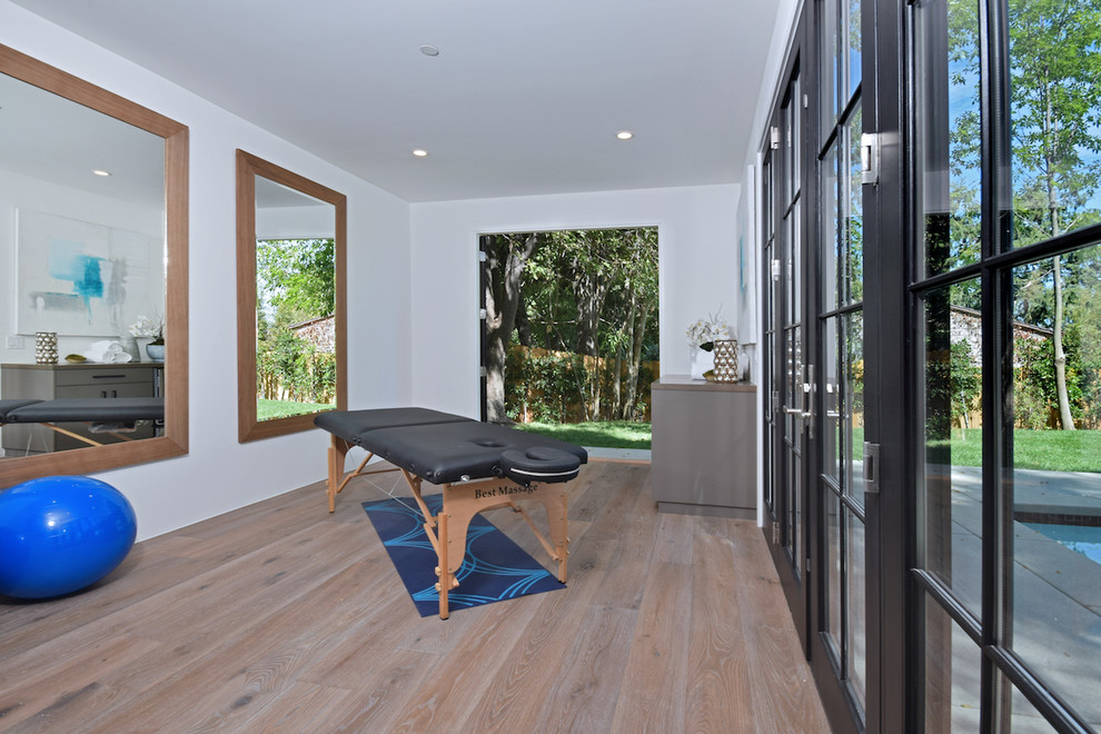 FARMHOUSE IN ENCINO - Farmhouse - Home Gym - Los Angeles - by Sean ...