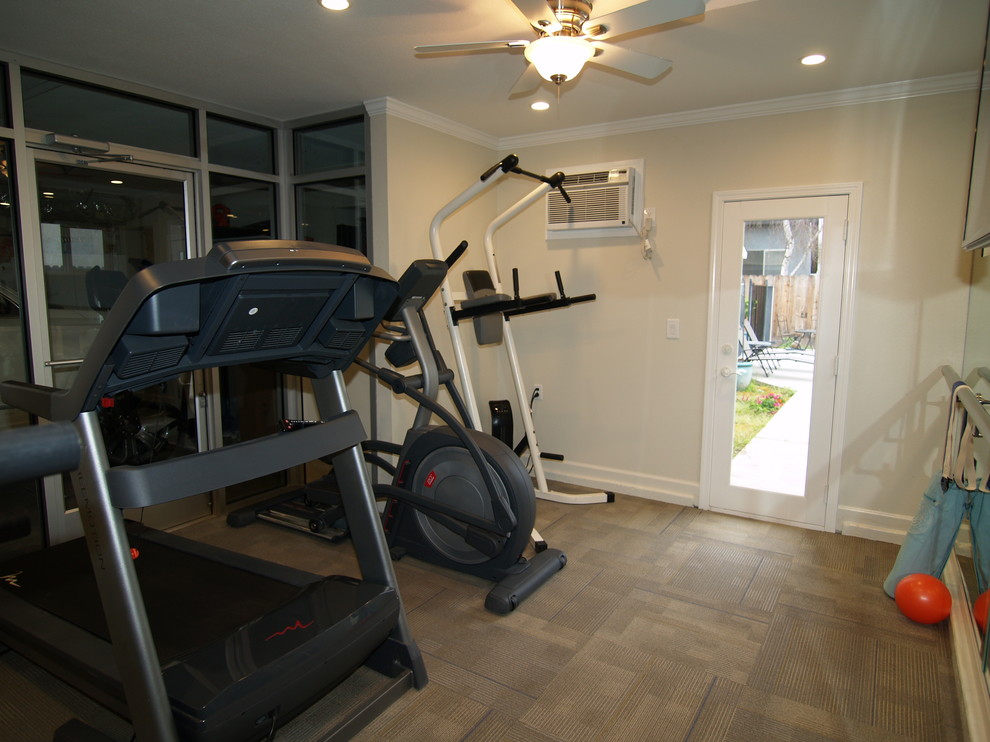 Third Car Garage Home Gym - Traditional - Home Gym - Sacramento - by ...