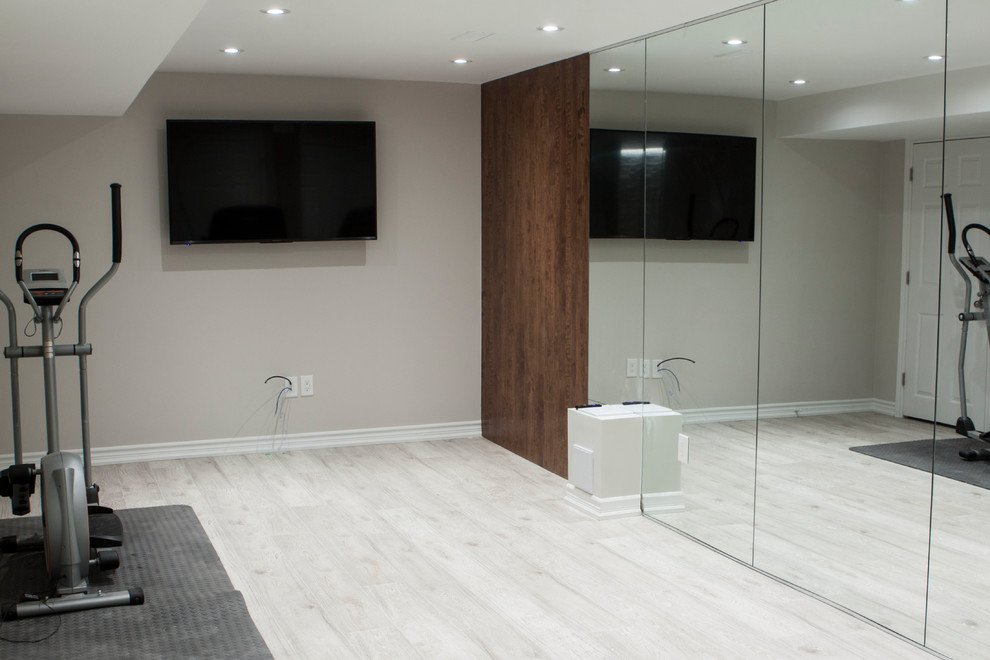 Whitby Modern Basement Bar and Gym - Modern - Home Gym - Toronto - by ...