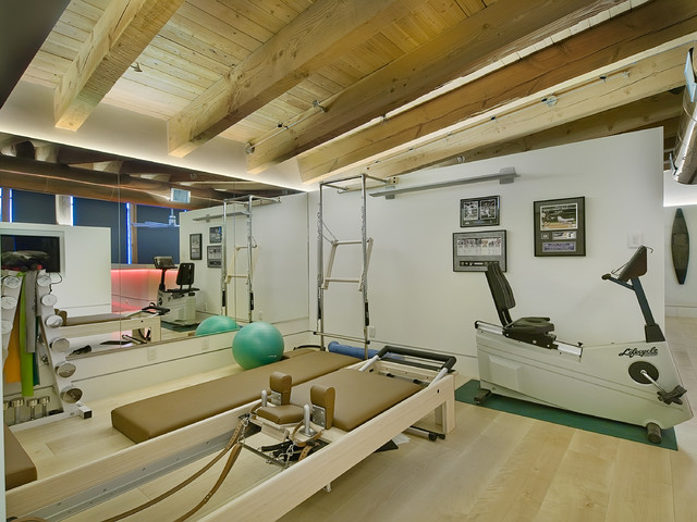 Wynkoop Denver Loft - Modern - Fitnessraum - Denver - von ParadigmLED ...