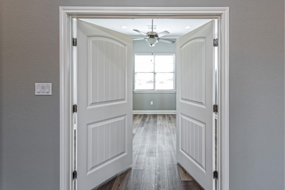 629 Perry - Traditional - Home Office - Austin - by BAM Builders ...