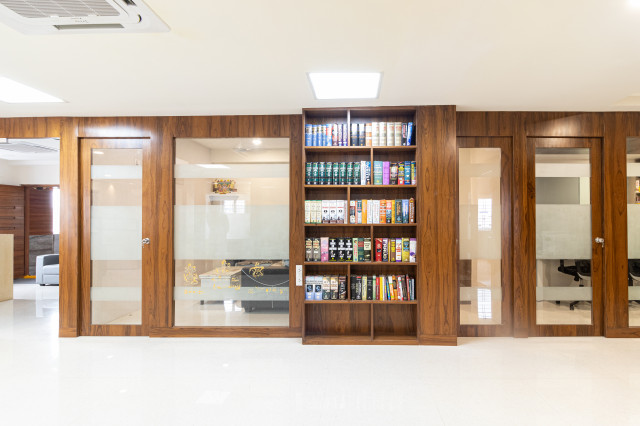 Advocate Office Interior Images | Cabinets Matttroy