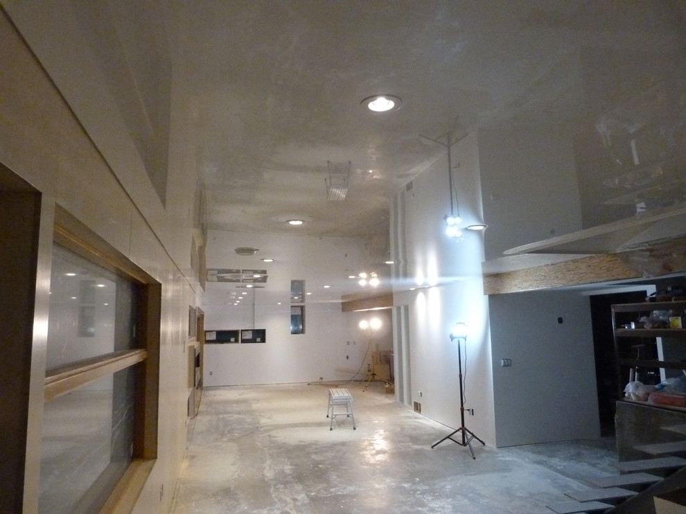 Basement Office transformation with a white high gloss Phoenix Stretch ...