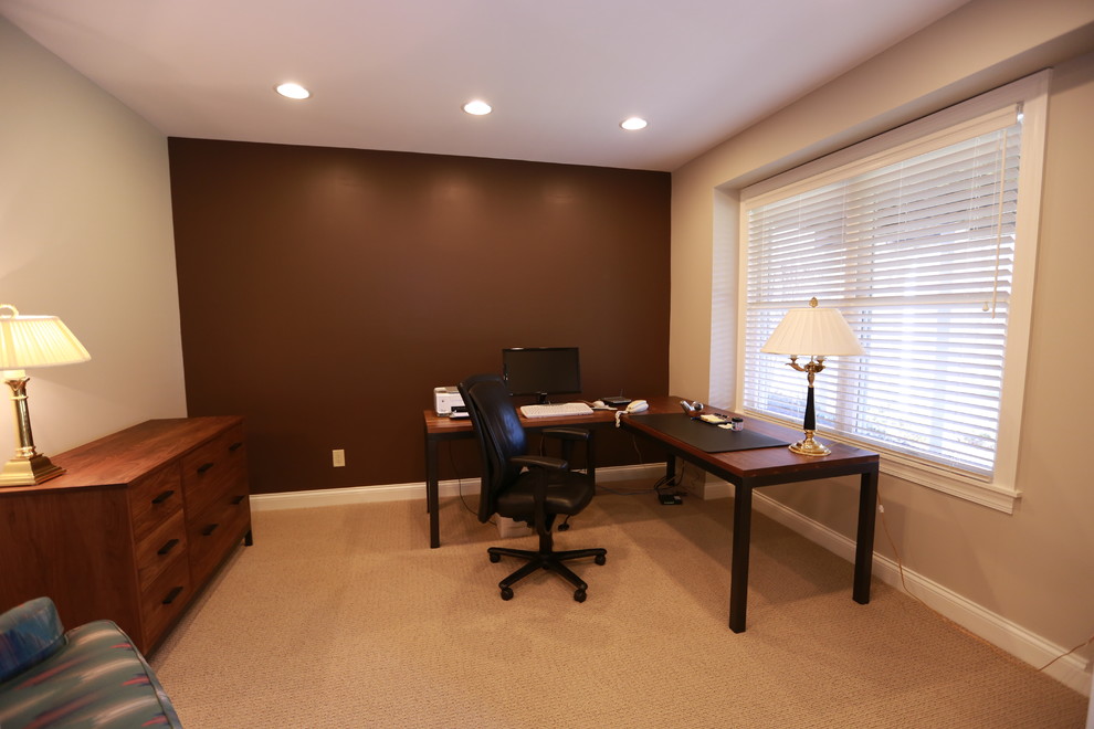 Bratenahl townhouse - Traditional - Home Office - Cleveland - by Lisa ...