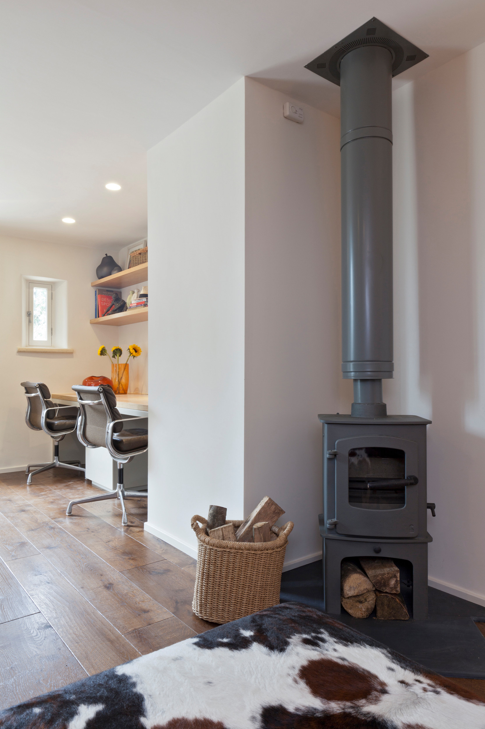 Houzz Tour: A Characterful Barn Conversion Gets a Clever Extension ...