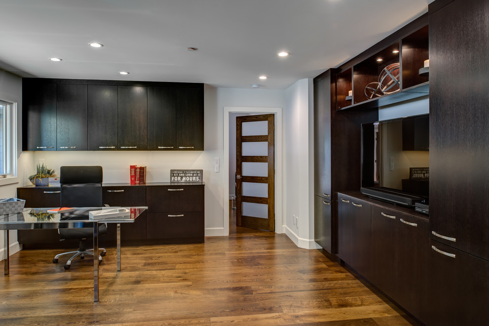 Contemporary Woodside Ranch - Designed By Janis Manacsa - Contemporary ...