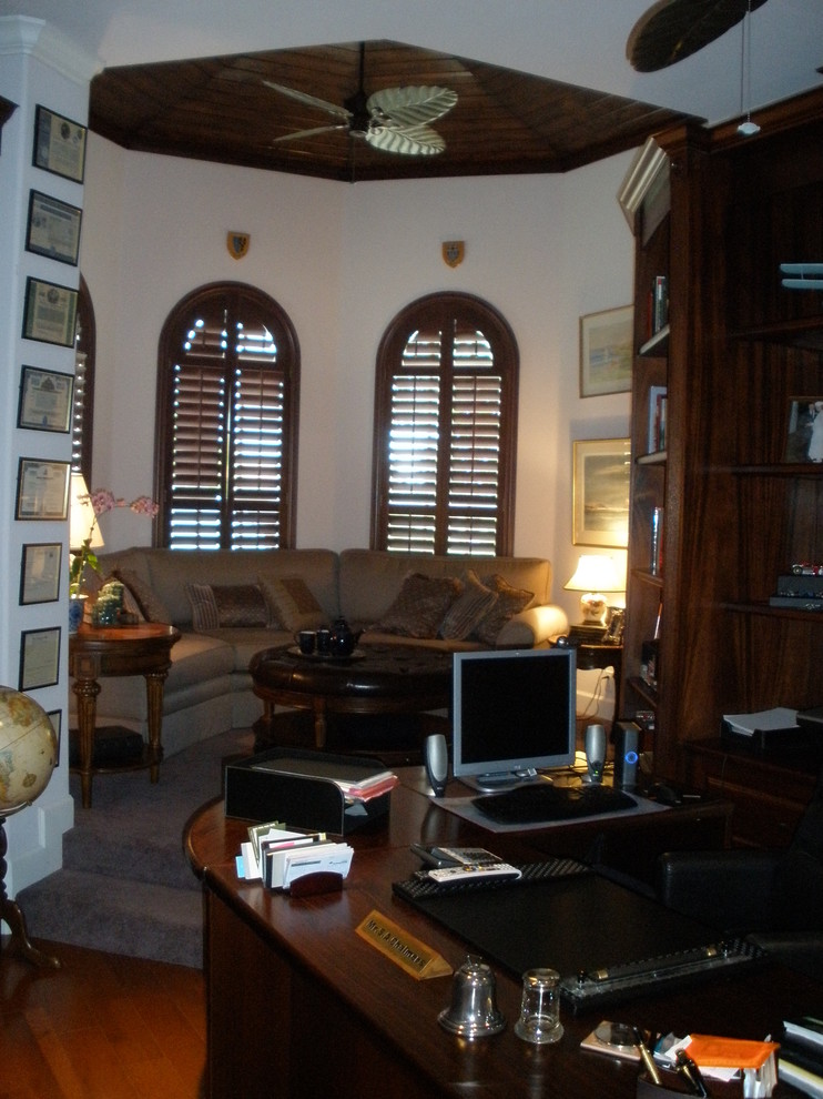 Custom Home Office - Traditional - Home Office - Orlando - by Luxe ...