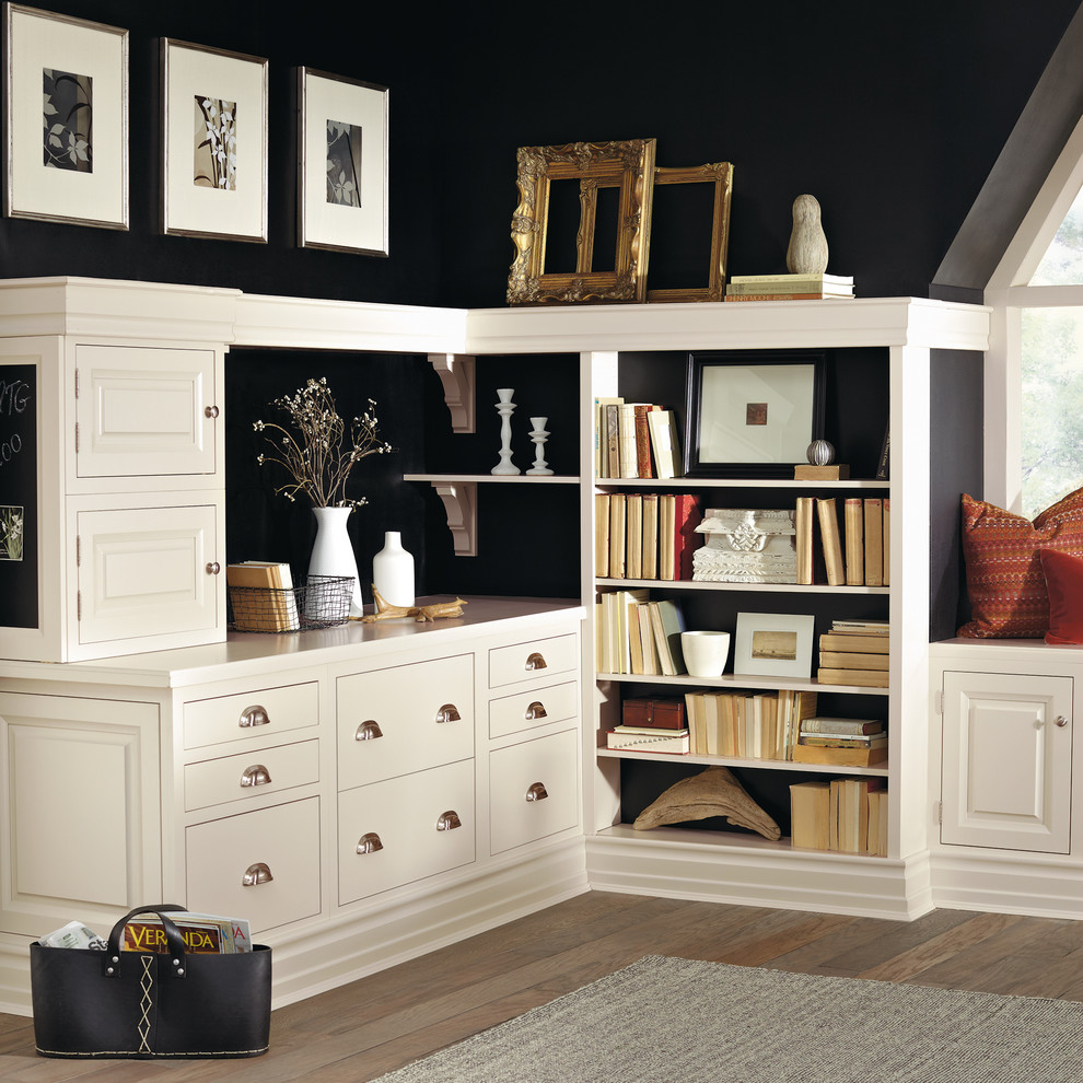 Decorá Cabinets: Inset Cabinets in Home Office - Traditional - Home ...