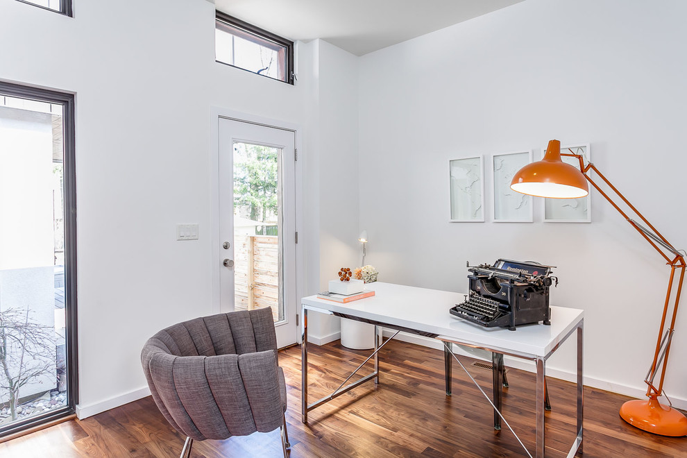 Elton - Contemporary - Home Office - Toronto - by Modern Staging ...