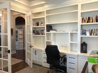 Farmhouse Office - Farmhouse - Home Office - Chicago - by Meyer Design ...