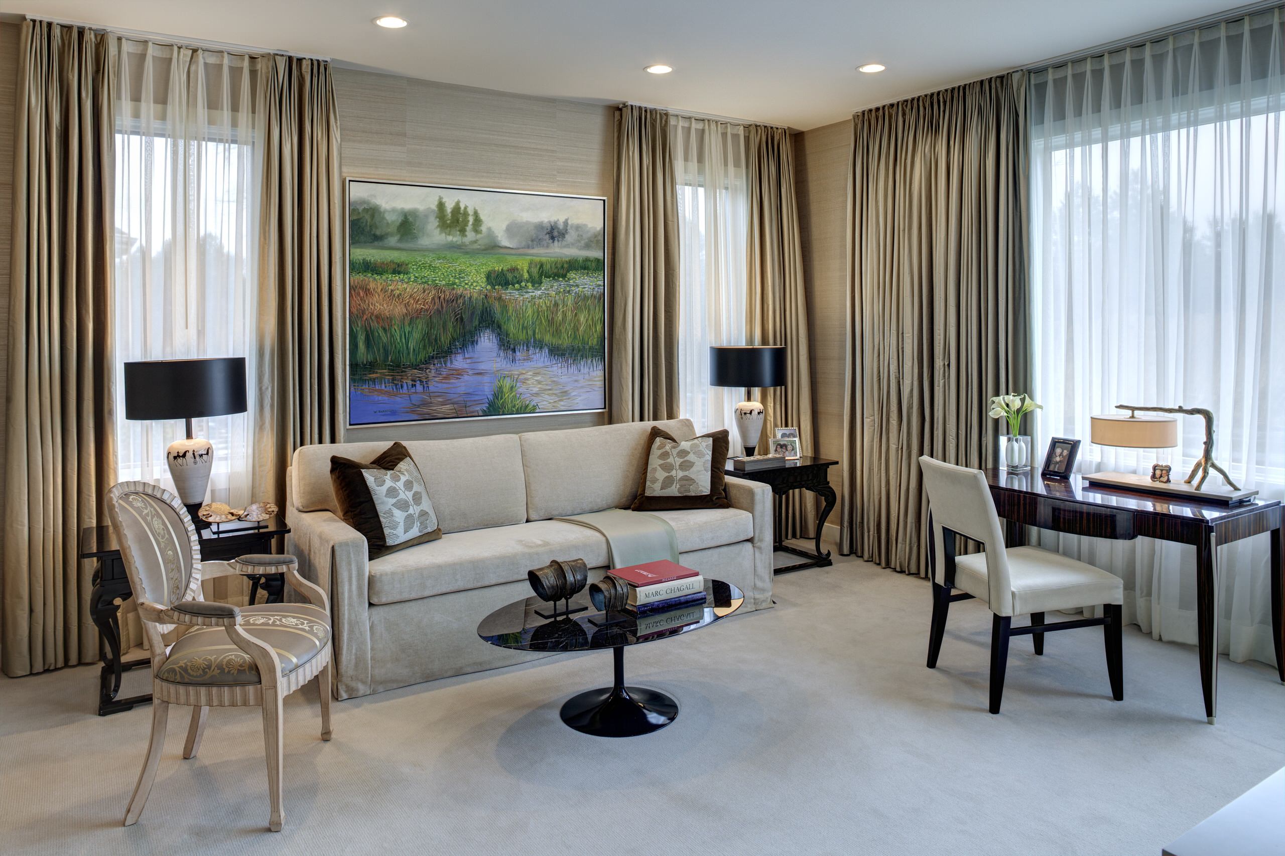 Oval Sunburst Window